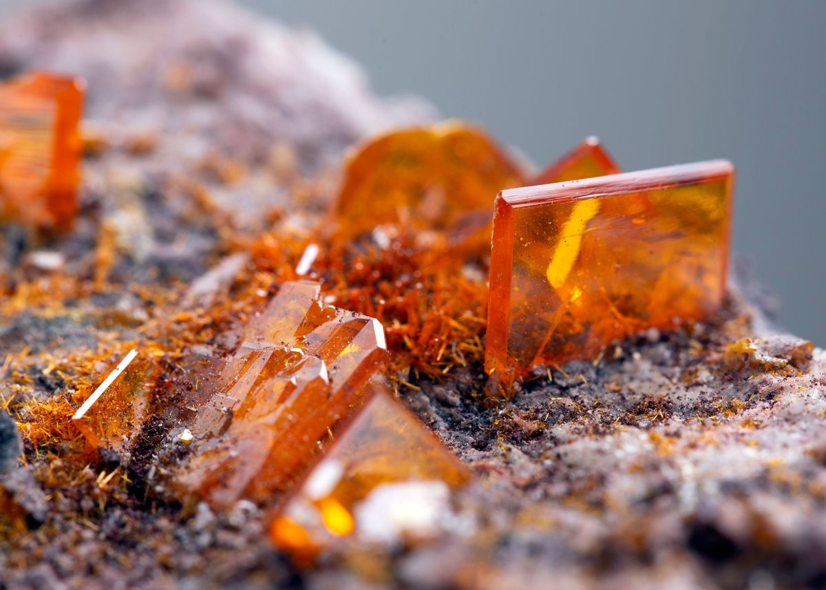 Wulfenite Mineral