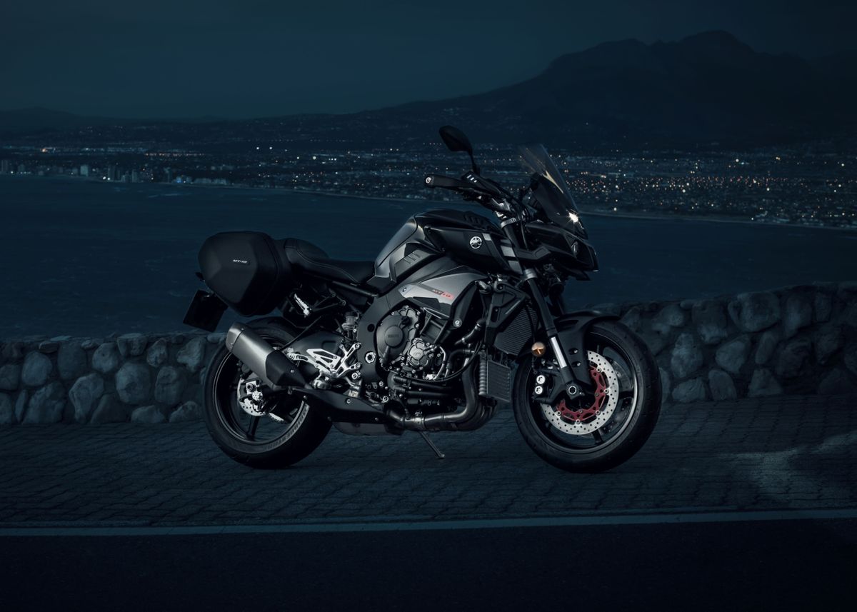 'Yamaha MT10' Poster, picture, metal print, paint by Motorsport | Displate