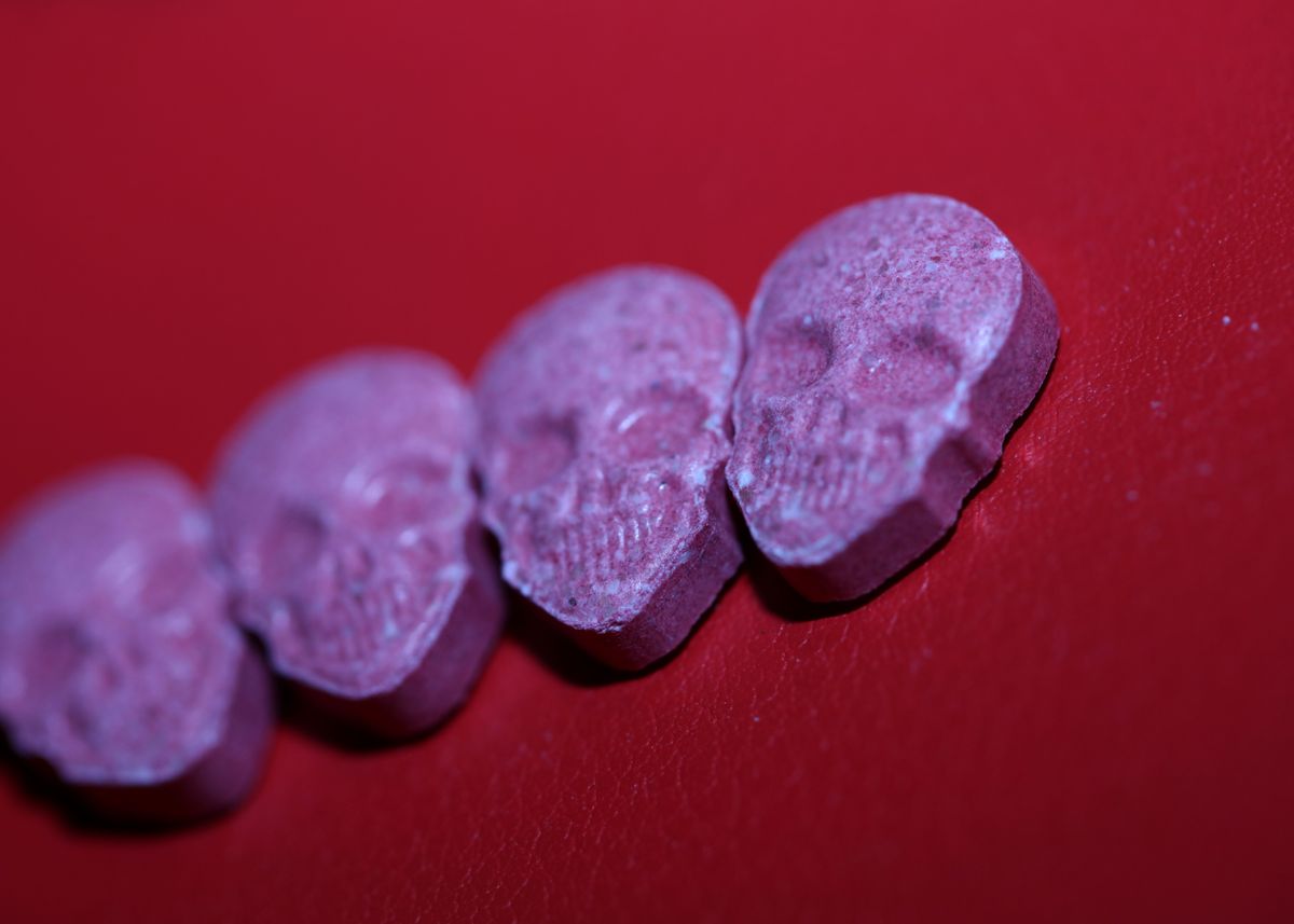 'Pink skull ecstasy pill' Poster, picture, metal print, paint by ...