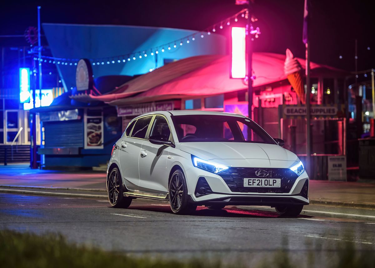 'Hyundai Car' Poster, picture, metal print, paint by Richard Art | Displate