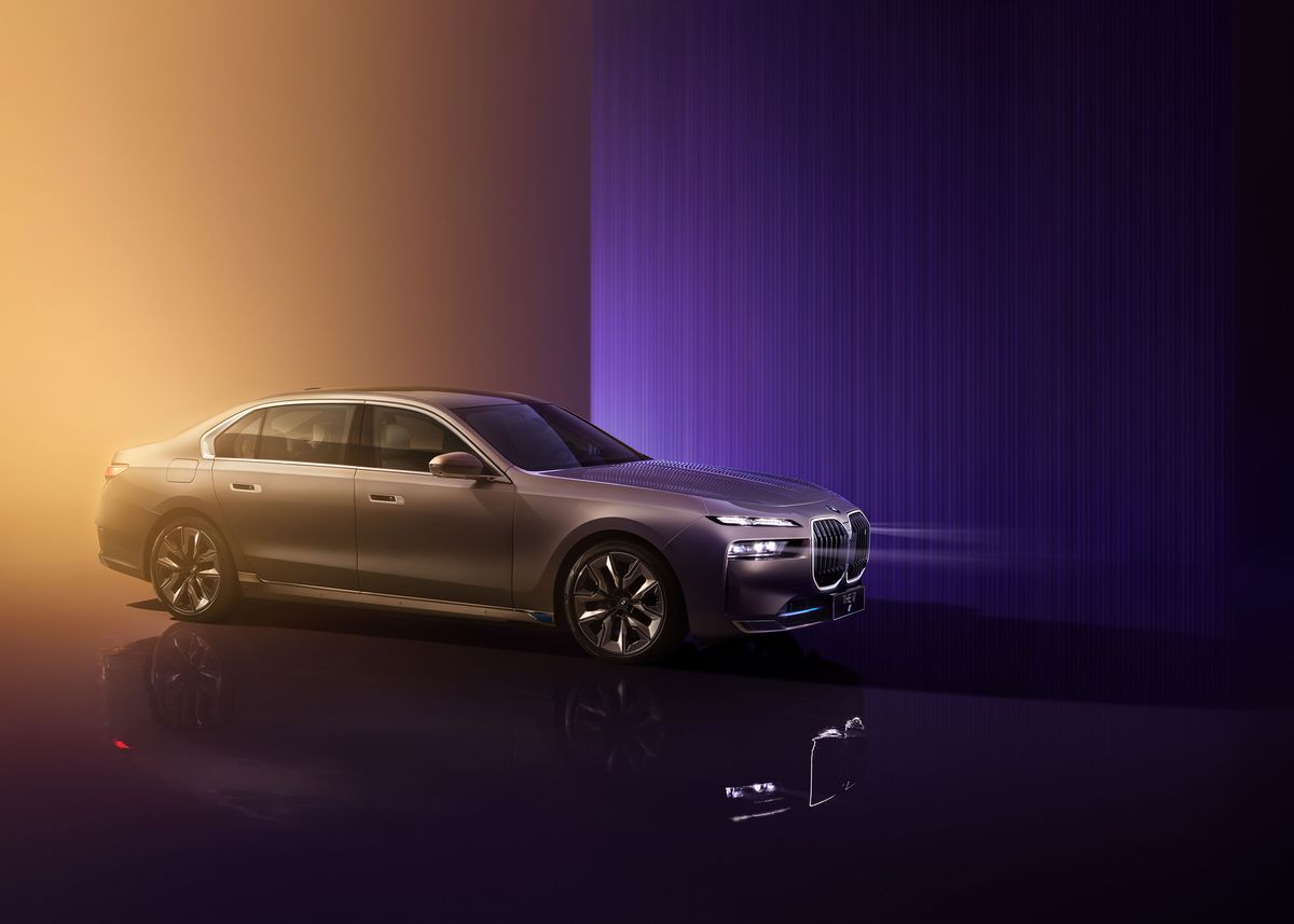 'BMW i7 ' Poster, picture, metal print, paint by Racing cars | Displate