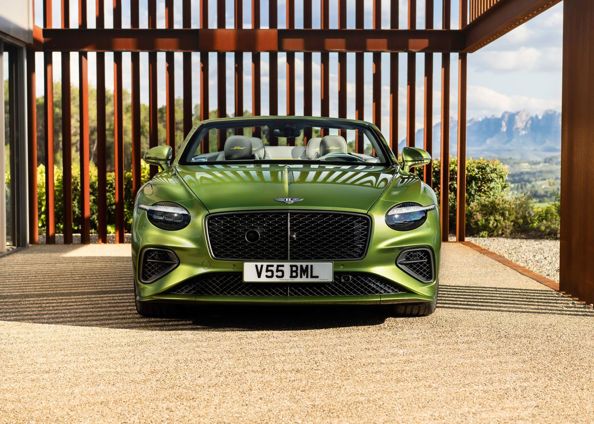 'Green Bentley Convertible' Poster, picture, metal print, paint by Cars ...