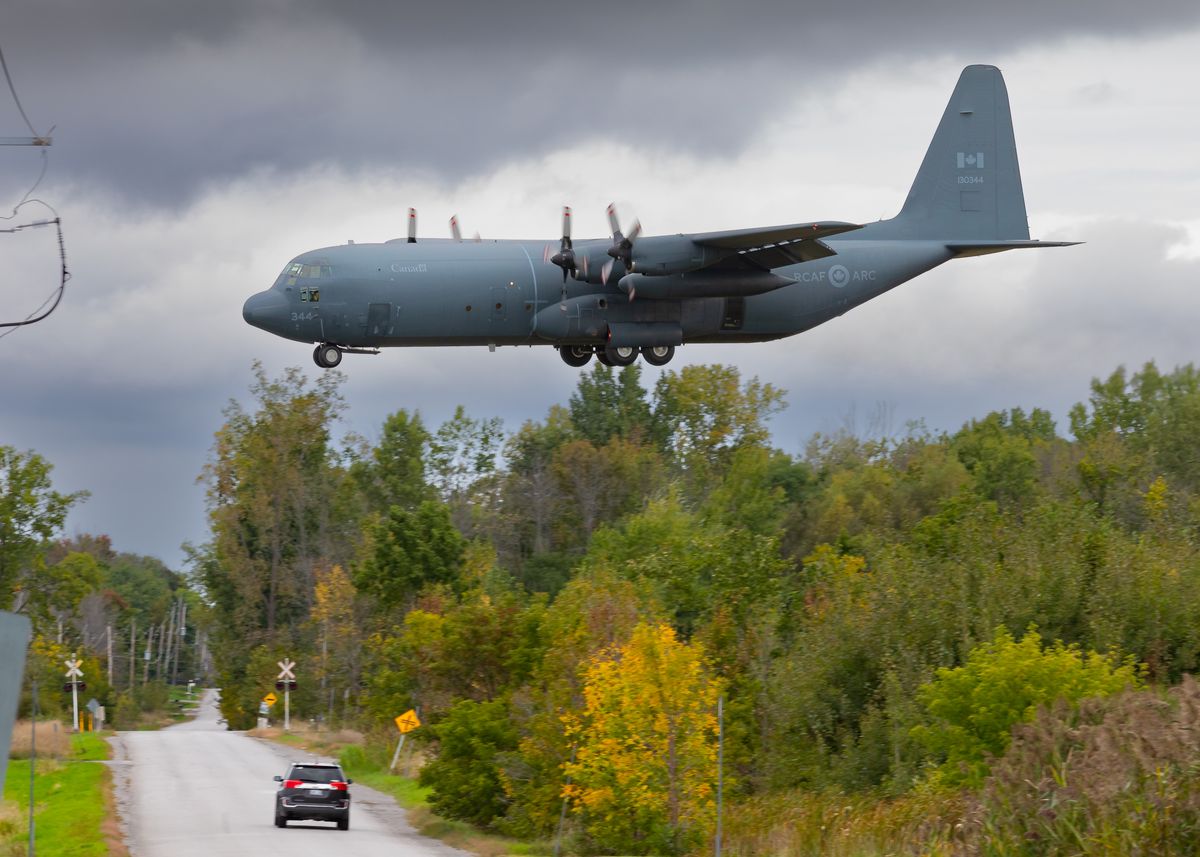 'Canadian Military Transport Plane' Poster, picture, metal print, paint ...
