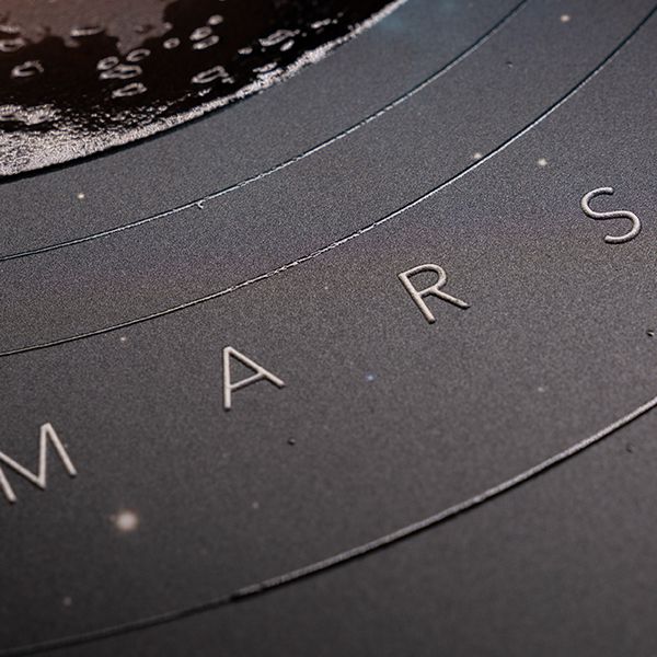 Displate – metal posters | Change your wall, change your world