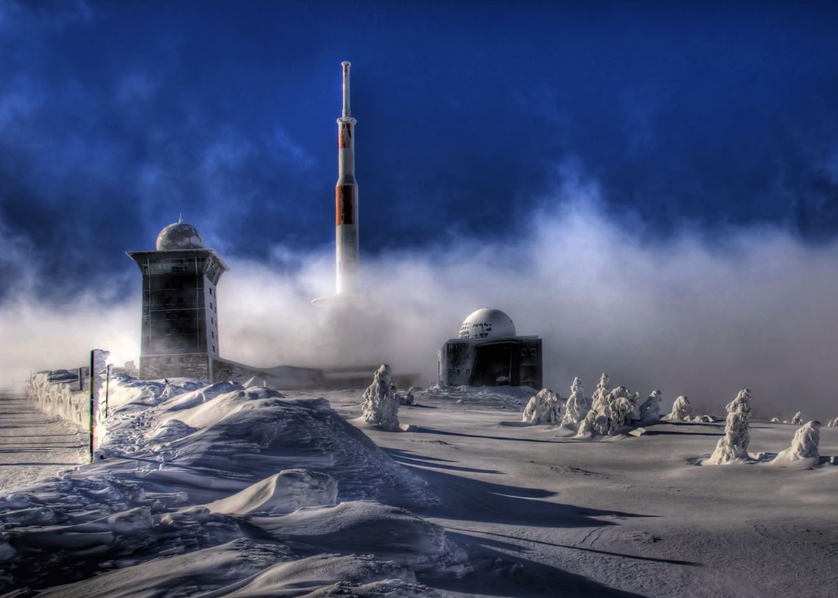 'Frozen' Poster by Steffen Gierok | Displate