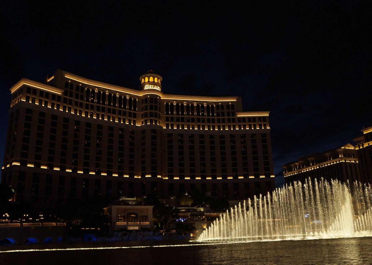 'Bellagio Night' Poster by Kavan Olesh | Displate