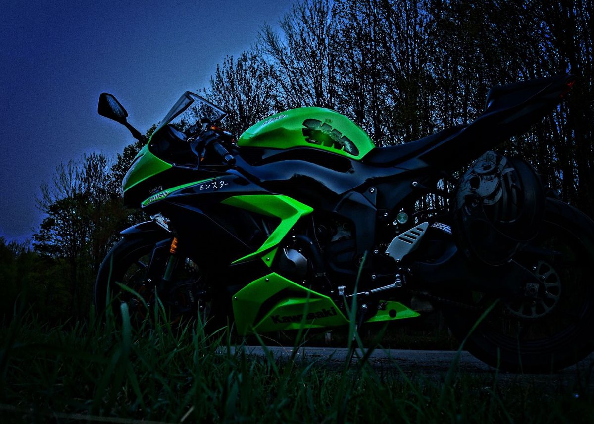 'Kawasaki Ninja ZX6R 636 da' Poster by Wrigh | Displate