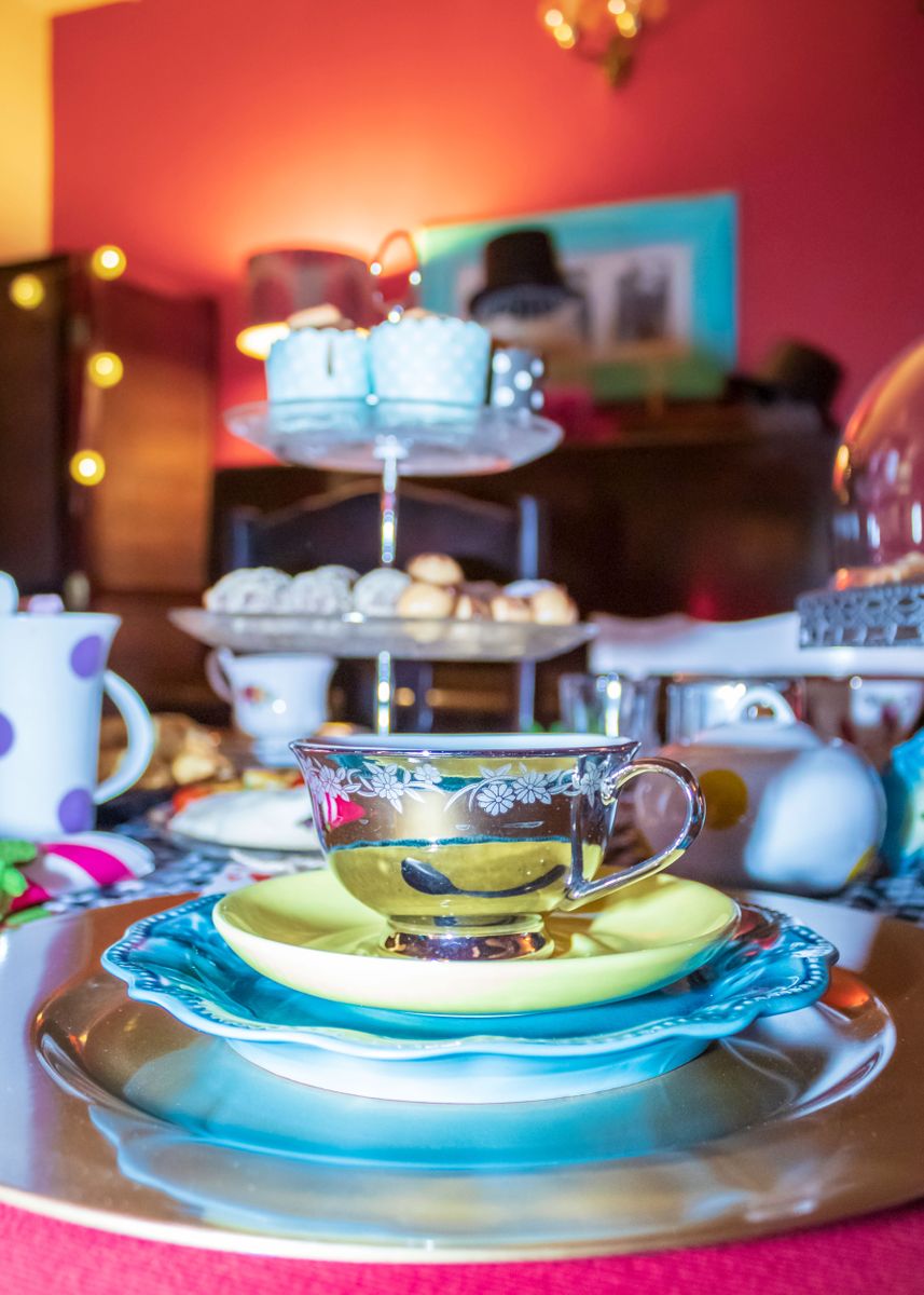 'Teacup ' Poster, picture, metal print, paint by Ava Peattie | Displate