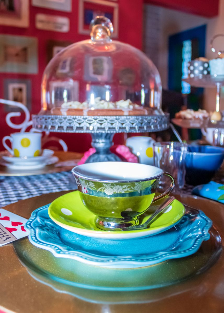 'Teacup ' Poster, picture, metal print, paint by Ava Peattie | Displate