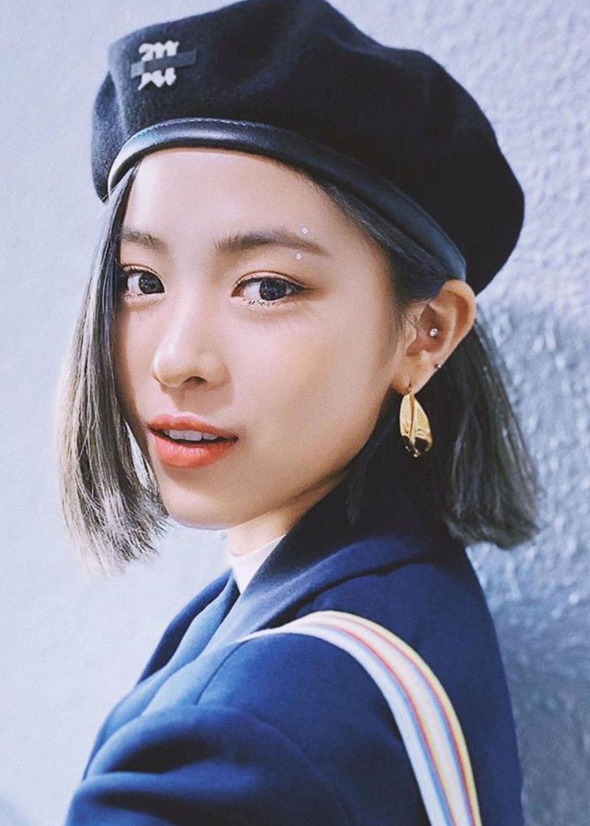 'SHIN RYUJIN PORTRAIT' Poster, picture, metal print, paint by Rochefort ...