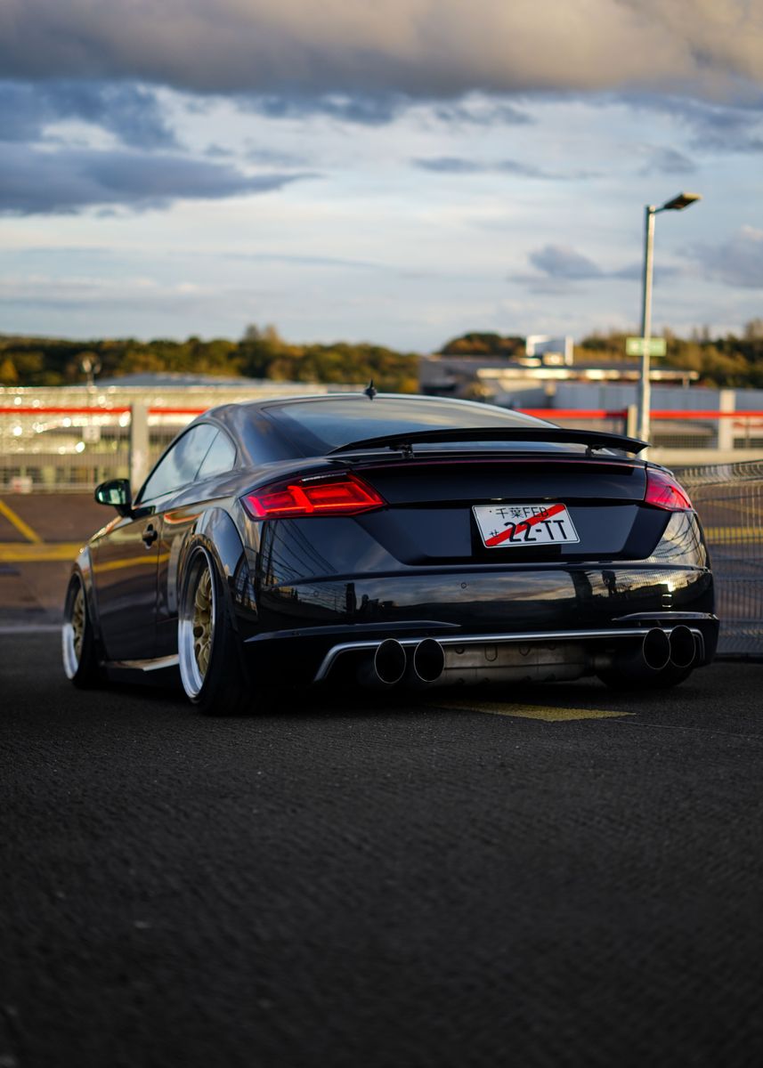 'TT' Poster, picture, metal print, paint by vividdepth | Displate