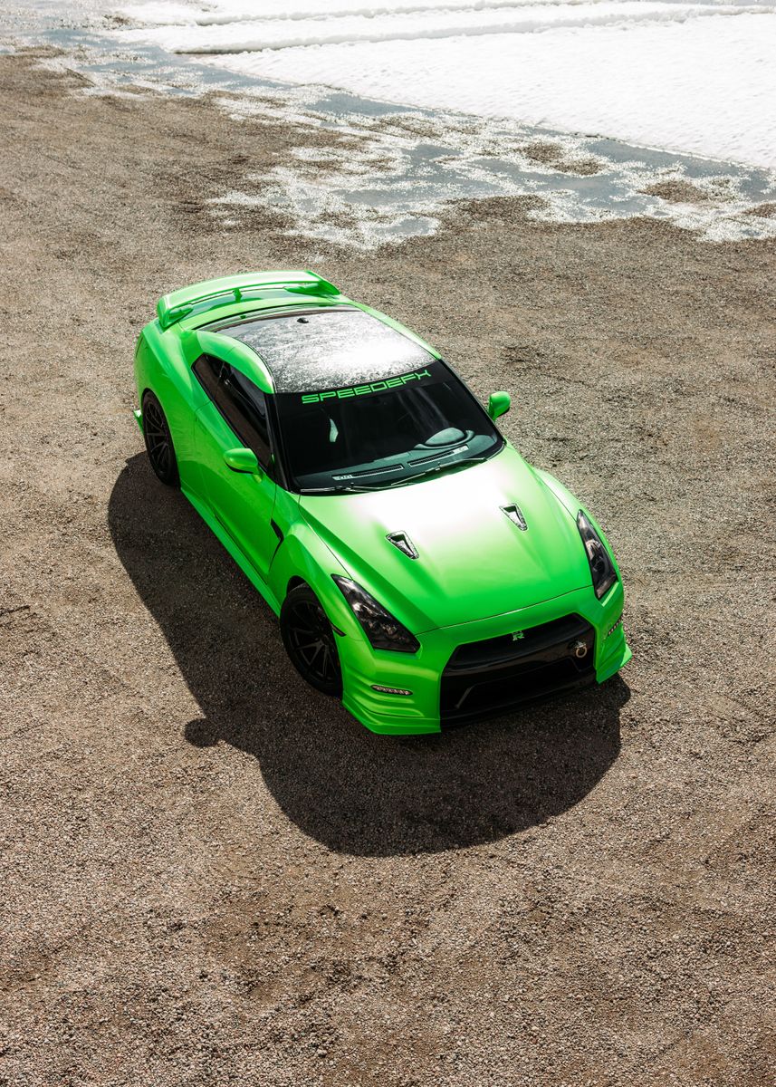 'GTR R35' Poster, picture, metal print, paint by Faissal Thomas | Displate