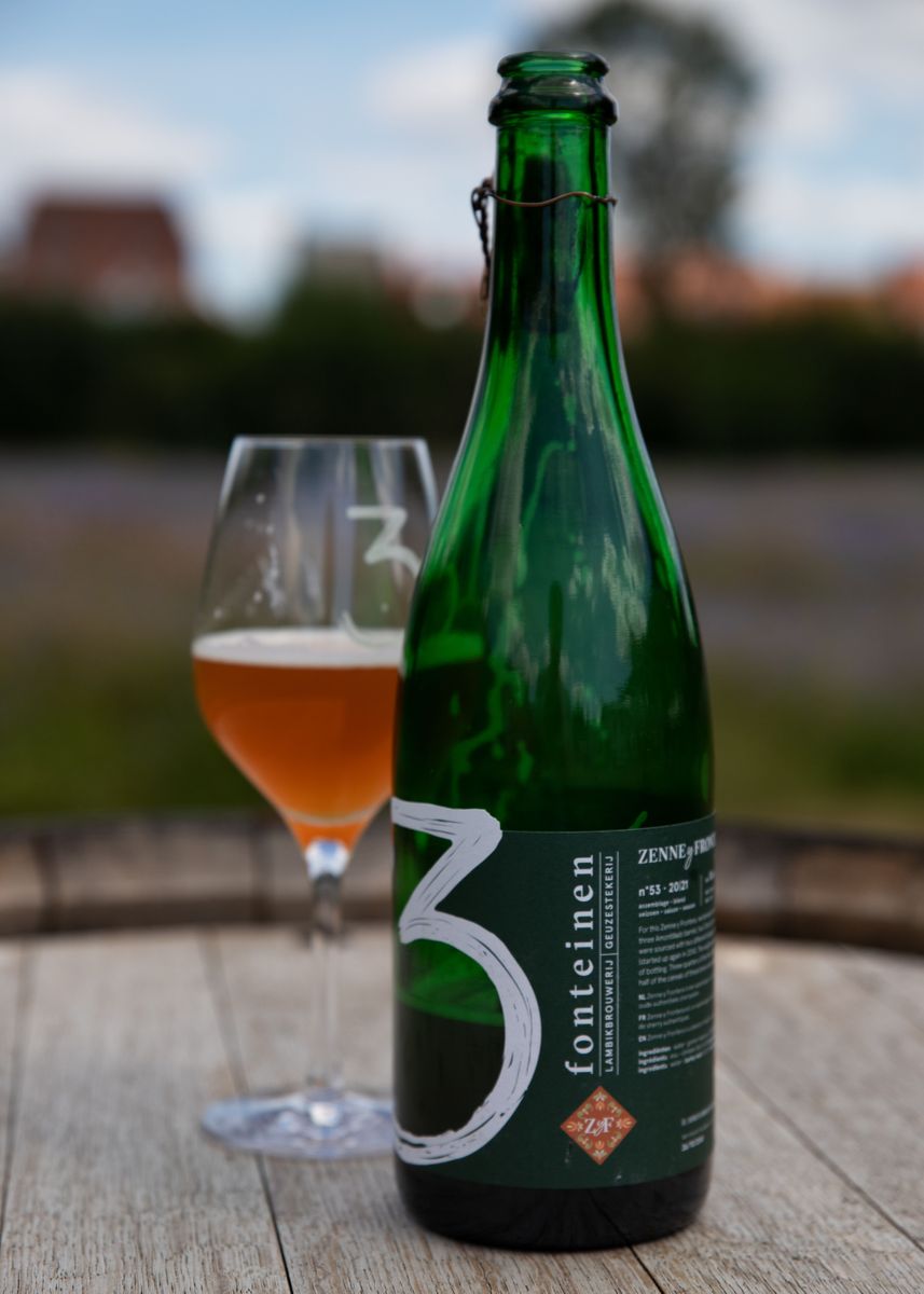 'Beer 3f 4' Poster, picture, metal print, paint by Eparizot | Displate