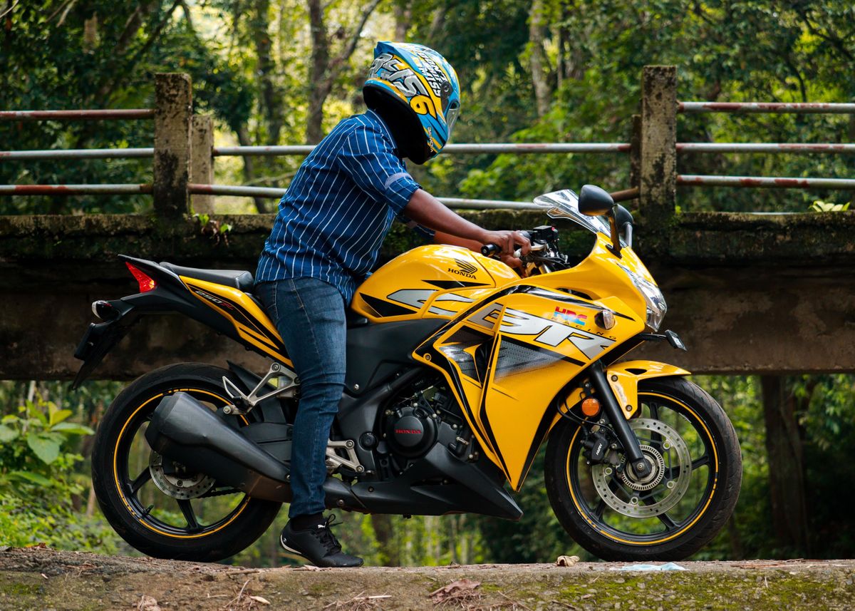 'Honda CBR' Poster by Sam Gong | Displate