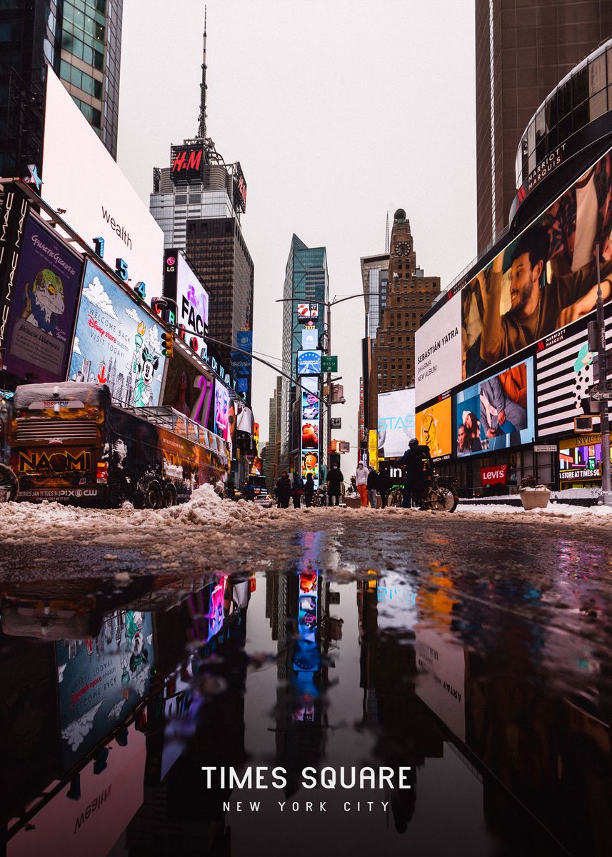 'Times Square ' Poster, picture, metal print, paint by Famous City ...