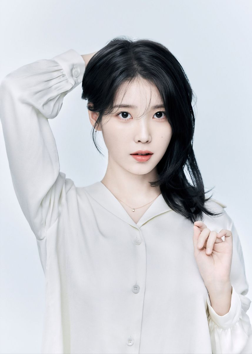 'iu' Poster, picture, metal print, paint by artofquote | Displate